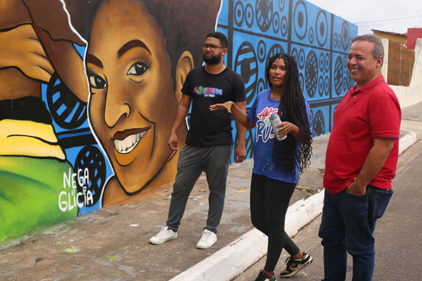 Fred Campos inova e Paço do Lumiar ganha muros cheios de vida e cultura ...