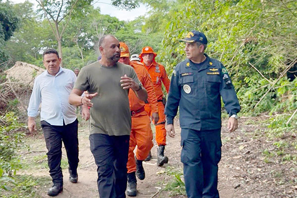 Roberto Costa acompanha Marinha do Brasil na busca por crianças – Zeca ...