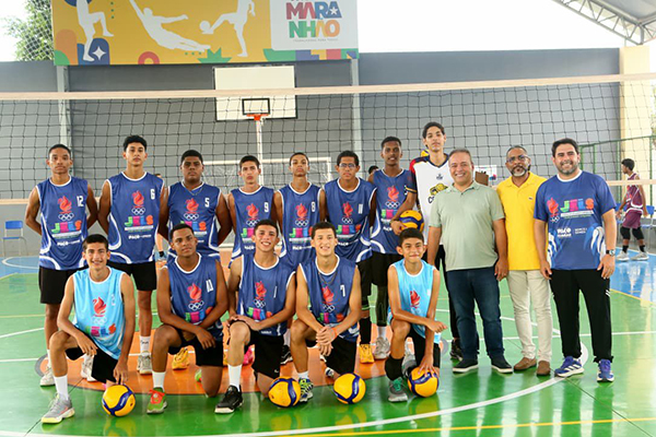 Prefeito Fred Campos abre os Jogos Escolares Luminenses 2026 – Zeca Soares